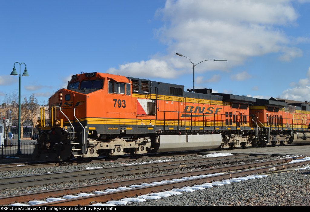 BNSF 793 West